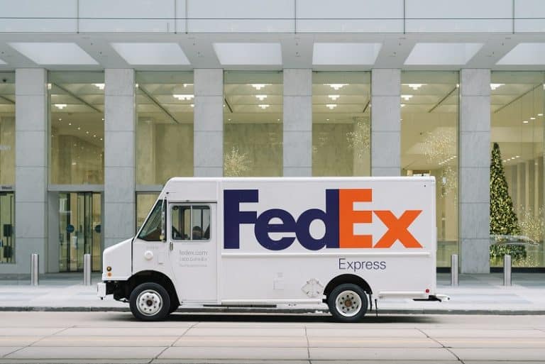 Do FedEx Open Packages? 9 Scenarios (Explained)
